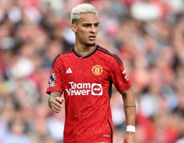 Manchester United winger Antony to Cooperate with Police