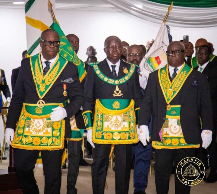 Freemasonry Honoured Otumfour Osei Tutu On His 25th Enskinment